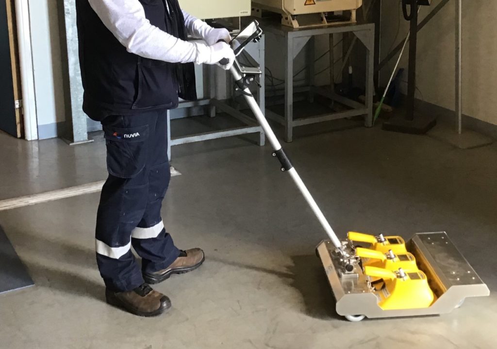 Hand-held contamination monitor - NUVIATech Instruments